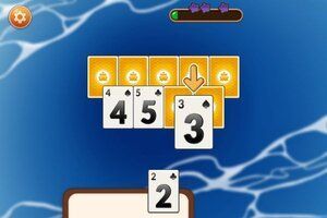 Tripeaks Solitaire Holiday 🕹️ 🃏 | Free Cards Browser Game